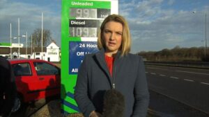 Poppy Trowbridge Net Worth, Age, Height, Weight, Early Life, Career ...