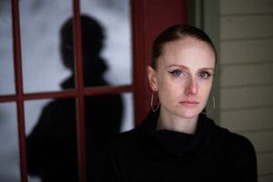 Charlotte Bennett Net Worth, Age, Height, Weight, Early Life, Career ...