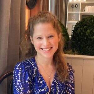 Emily Carver Net Worth, Age, Height, Weight, Early Life, Career, Dating ...