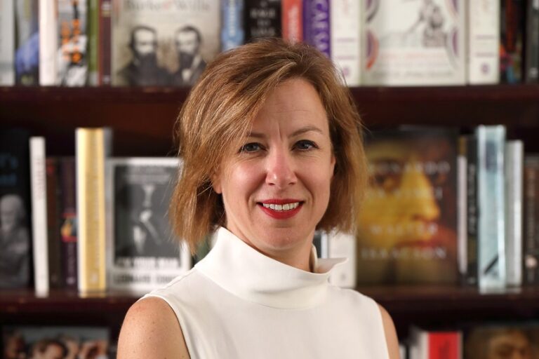 Jo Dyer Net Worth, Age, Height, Weight, Early Life, Career, Dating, Bio ...