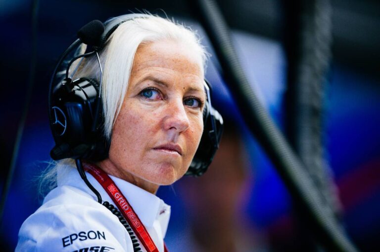 Angela Cullen Net Worth, Age, Height, Weight, Early Life, Career ...