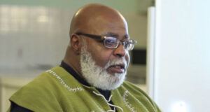 Runoko Rashidi Net Worth, Age, Height, Weight, Early Life, Career ...