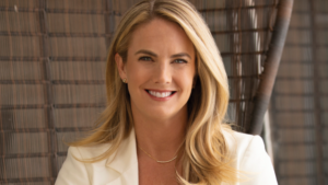 Kelly Campbell Net Worth, Age, Height, Weight, Early Life, Career ...