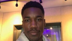 Giveon Net Worth, Age, Height, Weight, Early Life, Career, Dating, Bio ...