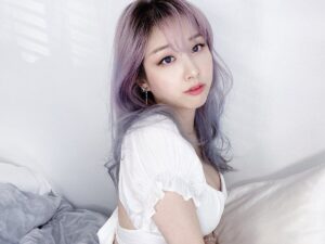 Starsmitten Net Worth, Age, Height, Weight, Early Life, Career, Dating ...