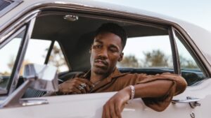 Giveon Net Worth, Age, Height, Weight, Early Life, Career, Dating, Bio ...