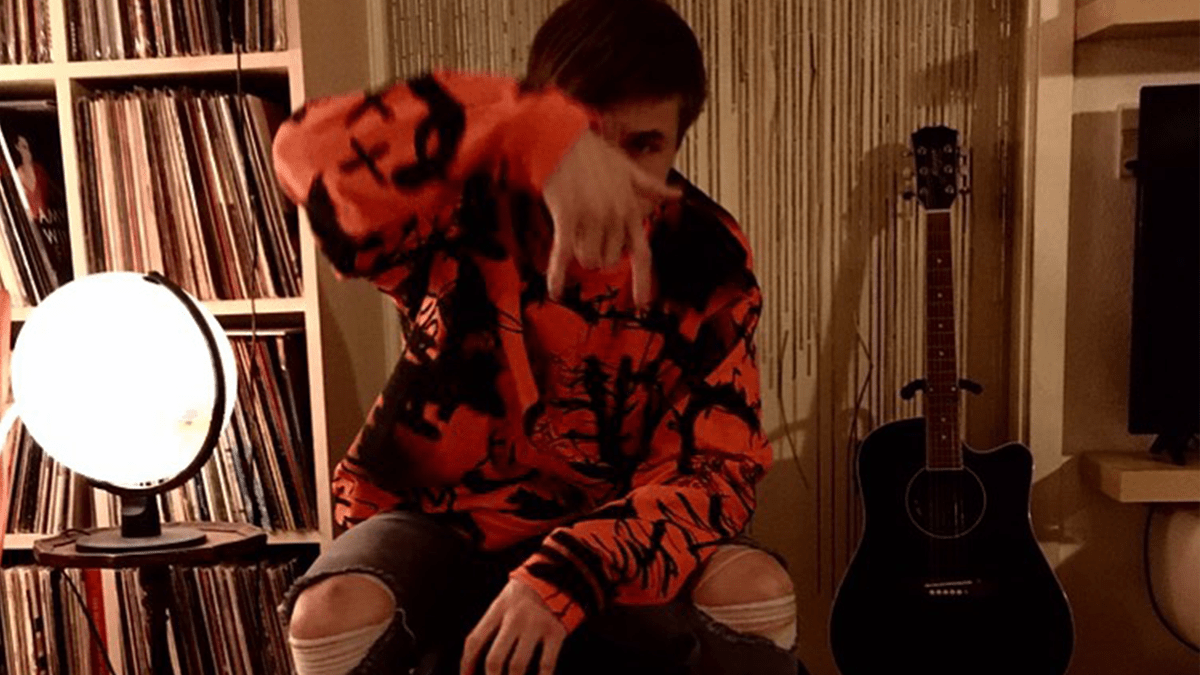 Eredaze Net Worth, Age, Height, Weight, Early Life, Career, Dating, Bio ...