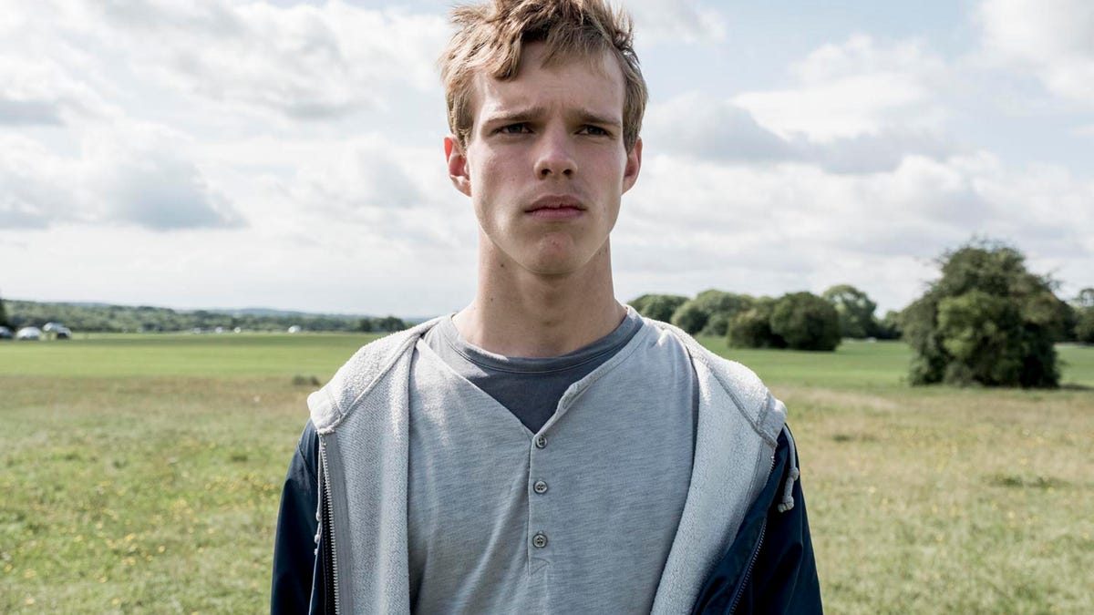 Finn Bennett Net Worth, Age, Height, Weight, Early Life, Career, Dating ...