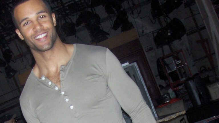 Mark Tallman Net Worth, Age, Height, Weight, Early Life, Career, Dating ...